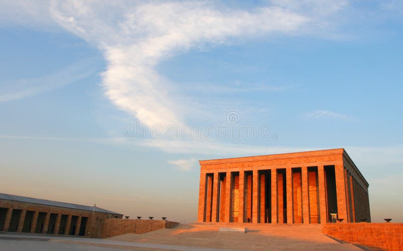 Mausoleo de Atatürk imagen de archivo. Imagen de moderno - 8475637