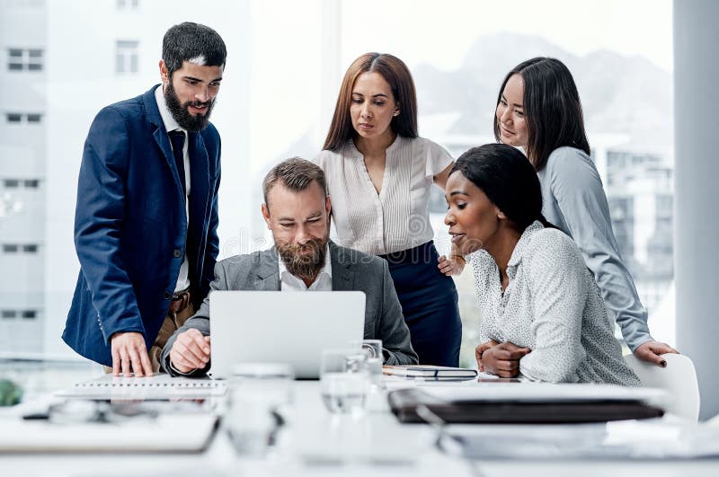 Maximising Shared Knowledge through Dedicated Teamwork. a Group of ...