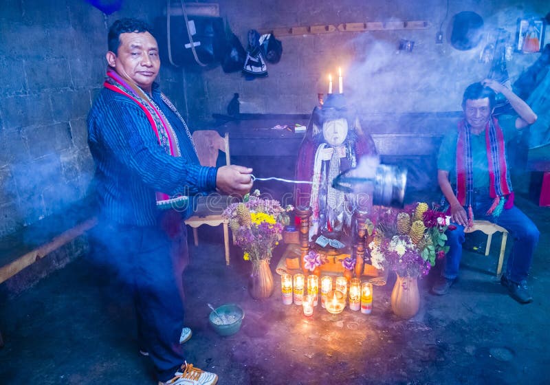 Maximon fotografía editorial. Imagen de cultura, naturalness - 59234027