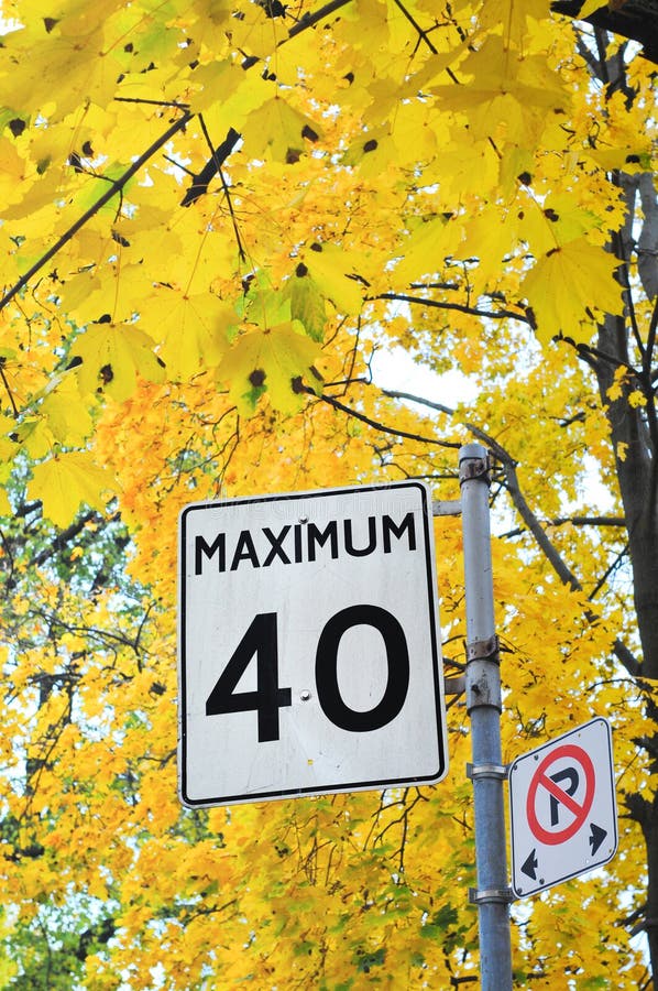 Maximum 40 Sign stock image. Image of automobile, highway - 5297163