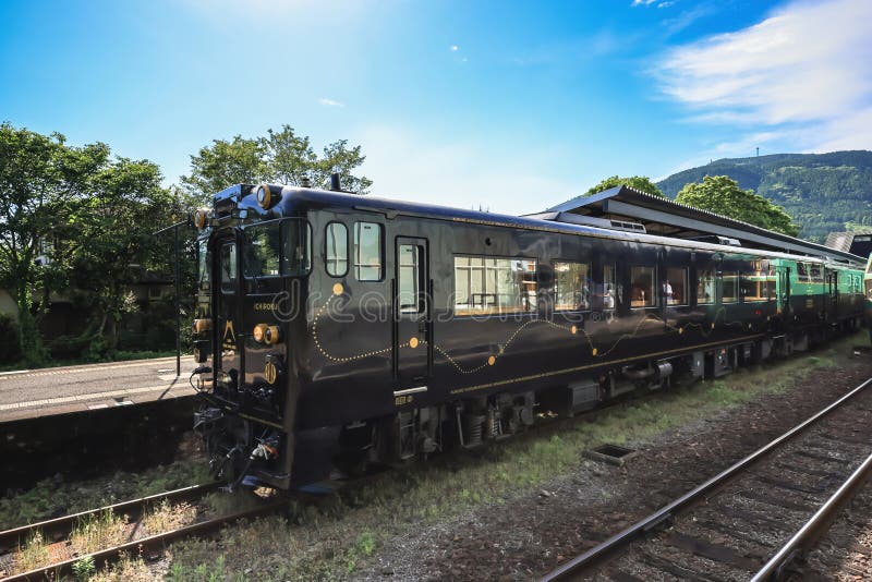 May 15 2024 Sightseeing Train, Luxurious Experience To Passengers with ...