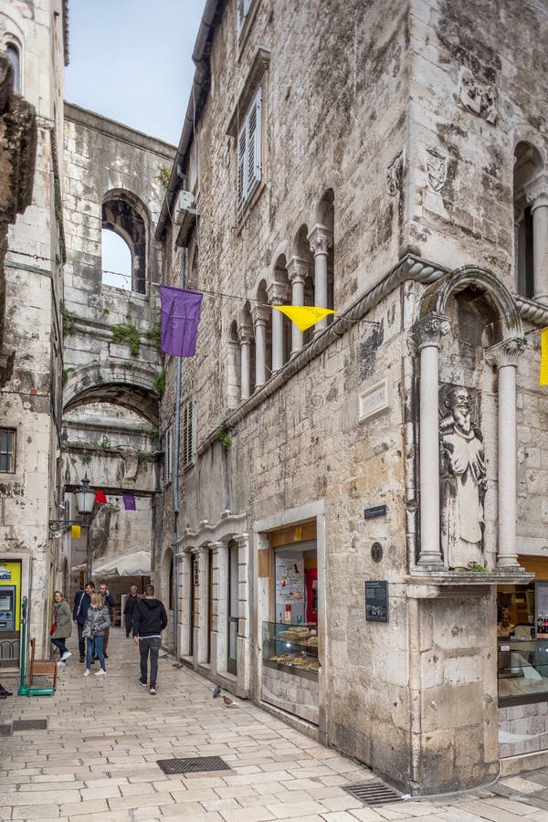 06 MAY 2019. Split, Croatia. Narrow Street of Split Editorial ...