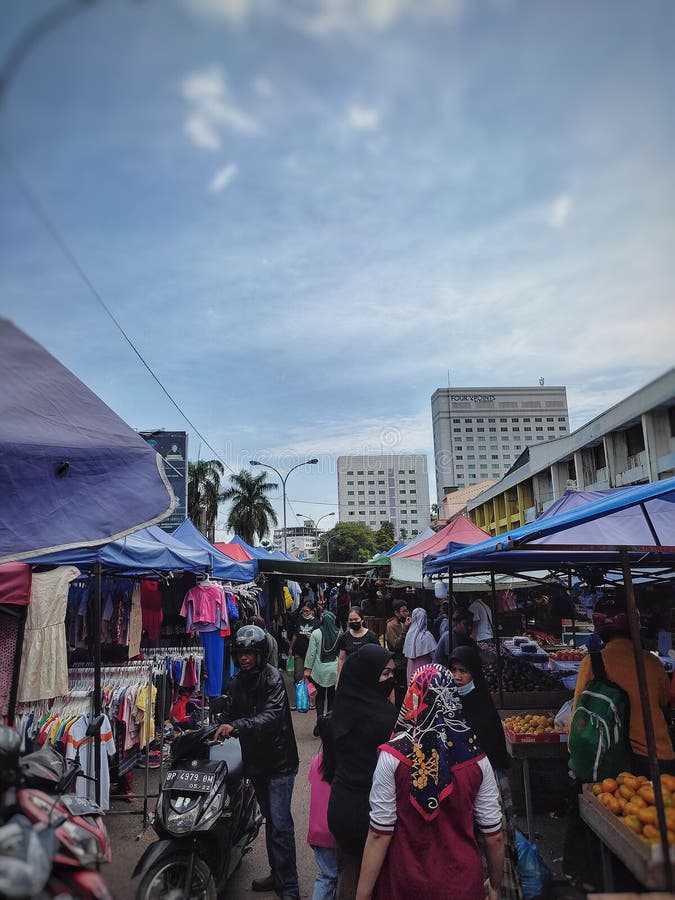 May 2022, Thrift Market , Batam - Indonesia Editorial Image - Image of ...