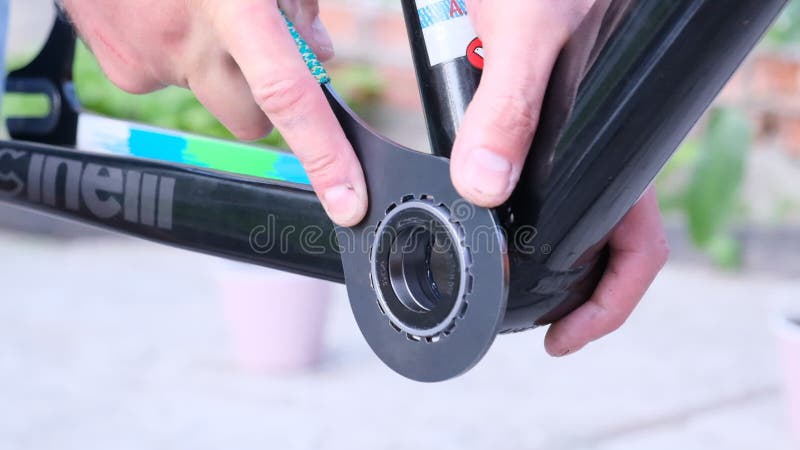 Assembly Master Led at Work. Replacing the System on a Track Bike ...