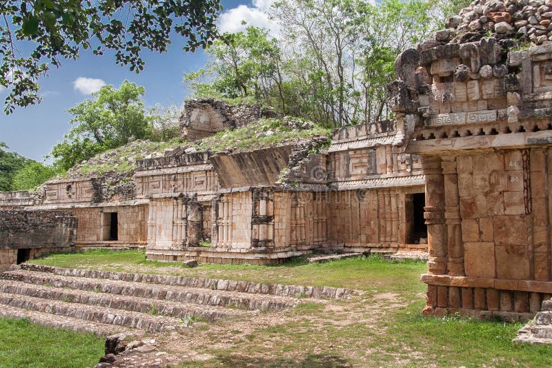 Maya Palace Labna stock image. Image of peninsula, yucatan - 25498823