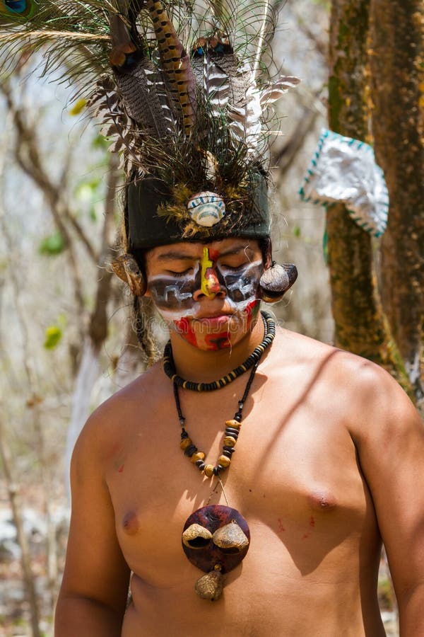 Maya people editorial photography. Image of dancer, climate - 42128462