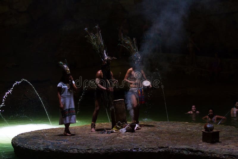 Maya people editorial photo. Image of ethnicity, performance - 284240161