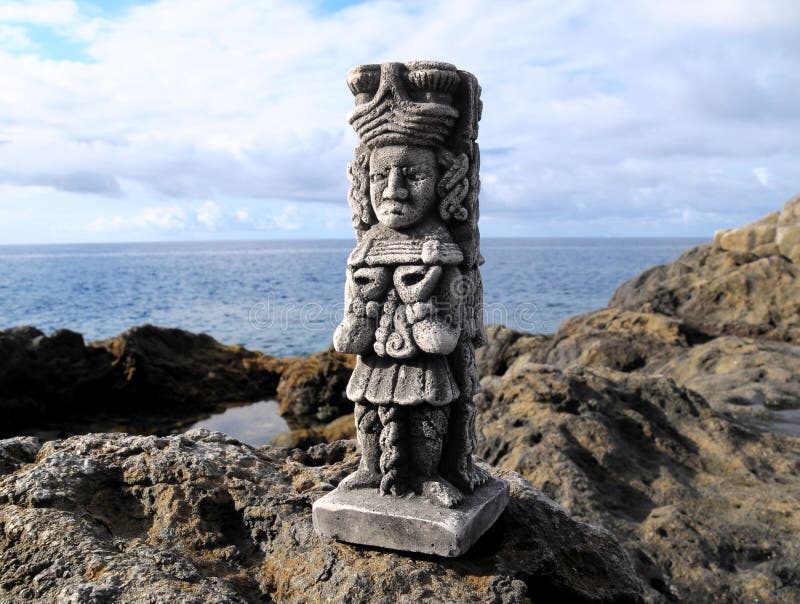 Maya Statue stock photo. Image of ruins, mexico, columbian - 245118106