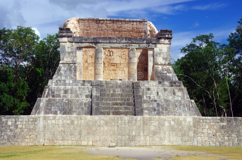 The mayan altar stock image. Image of remains, sacrifice - 30489591