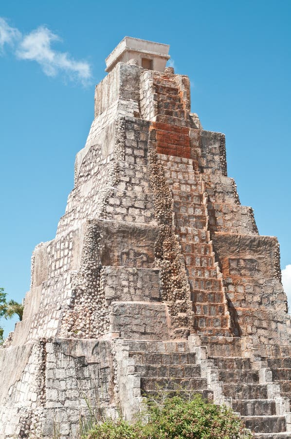 Mayan architecture stock image. Image of rock, steps - 30951187