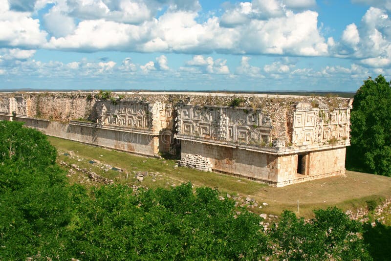 Mayan Buildings Picture. Image: 4700207