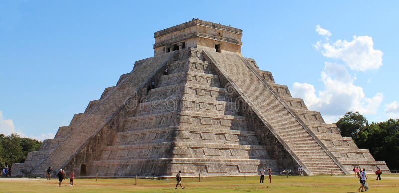 Mayan city pyramids editorial stock photo. Image of pyramids - 275154403