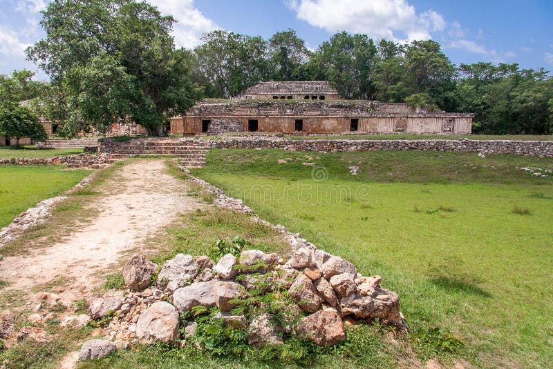 Mayan Complex in Labna Yucatan Mexico Stock Foto - Image of mexico ...