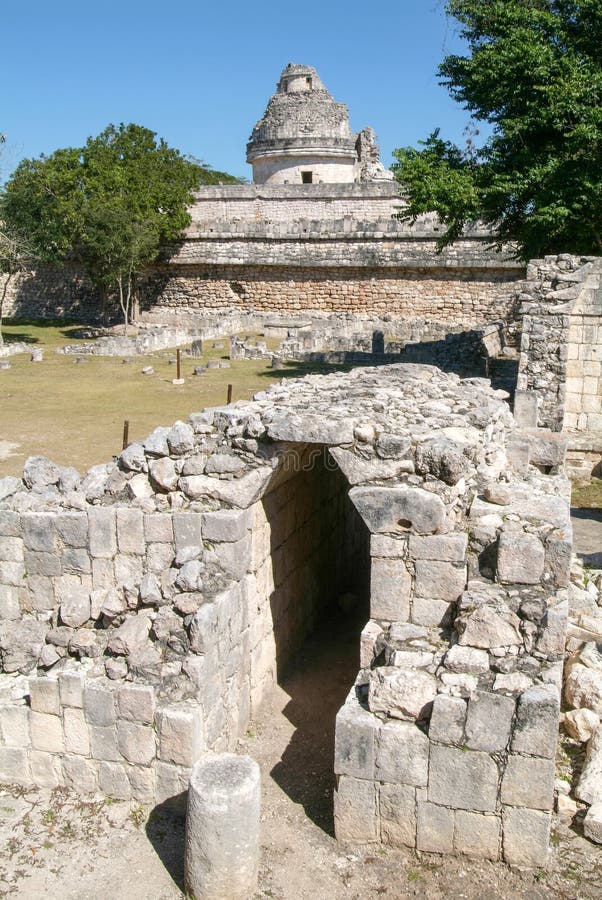 Mayan Observatory Ruin at Chichen Itza Stock Image - Image of ruin ...