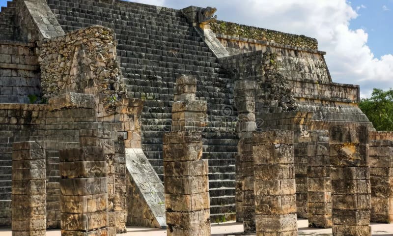 Mayan Pyramid, Chichen Itza, Timelapse 4K Stock Footage - Video of ...