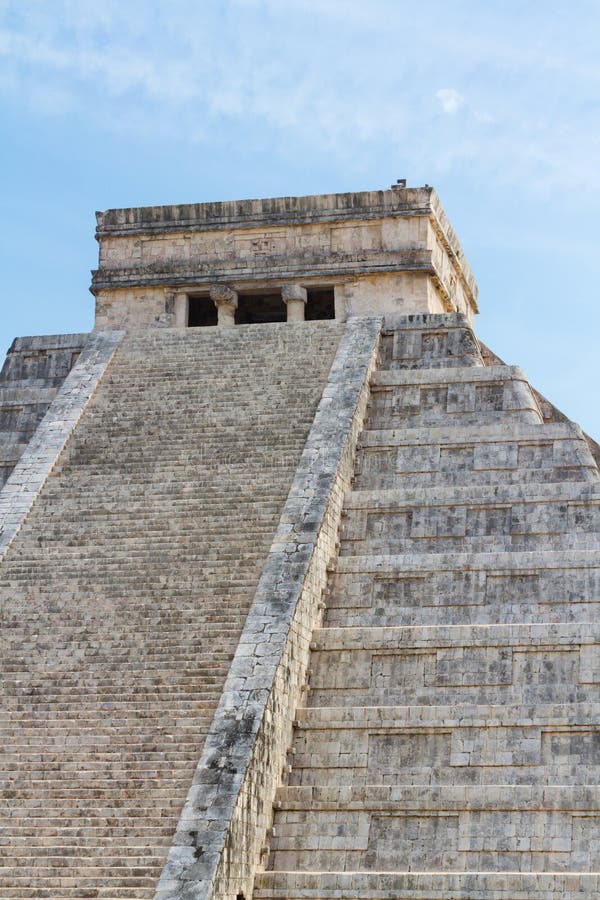 Mayan pyramid stock photo. Image of daylight, tropical - 289821848