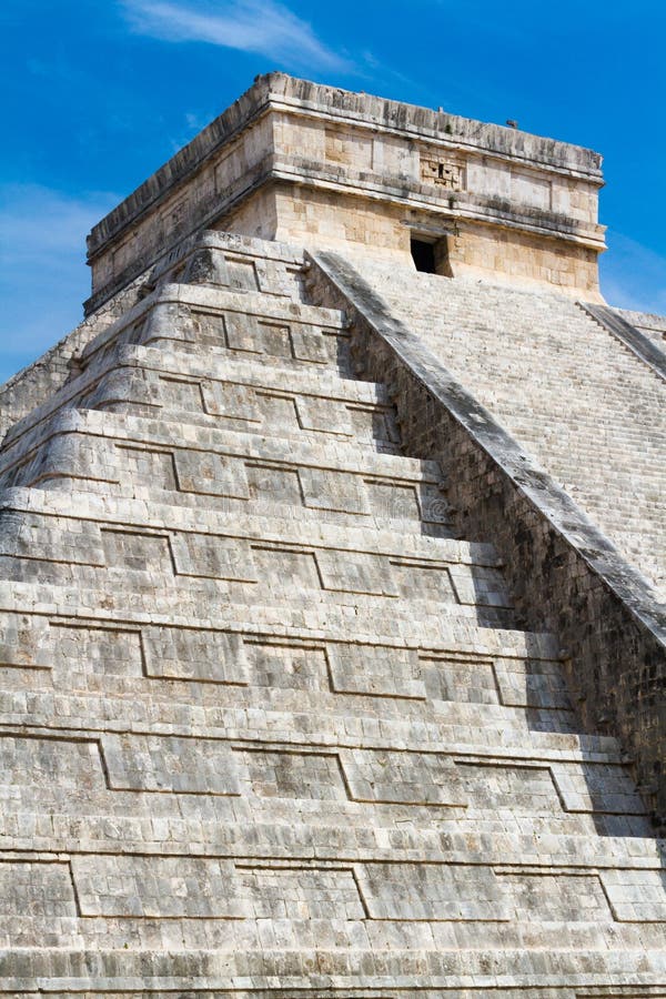 Mayan pyramid stock photo. Image of relaxation, yucatan - 290346564