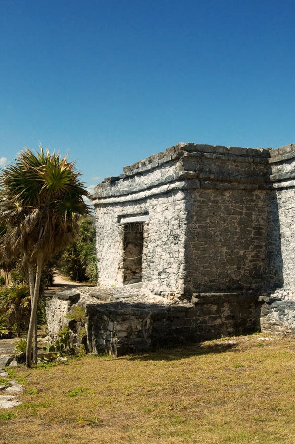 Tulum pyramid stock photo. Image of ancient, pyramid - 13775058