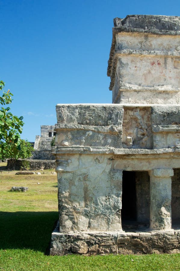 Mayan Pyramid, Tulum, Mexico Stock Photo - Image of history, mexican ...