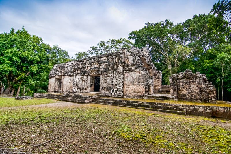 Becan Maya Temple in the Yucatan, Mexico. Stock Photo - Image of maya ...