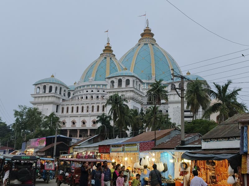 Mayapur iskon temple editorial photo. Image of krishna - 327250691