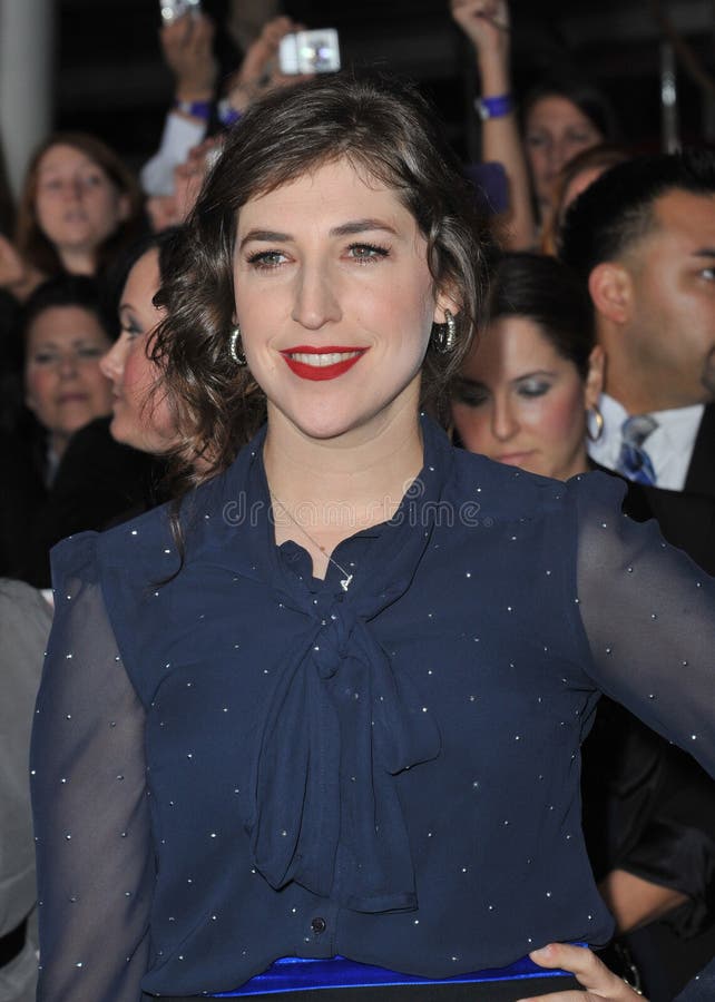Mayim Bialik editorial stock photo. Image of mayim, bialik - 22802758