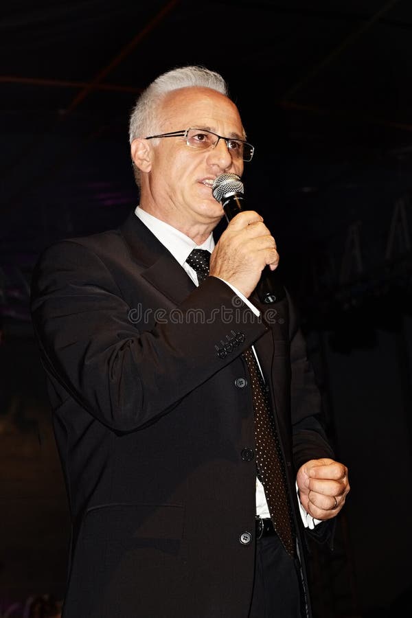 Mayor Mustafa Zengin editorial photography. Image of human - 17866217