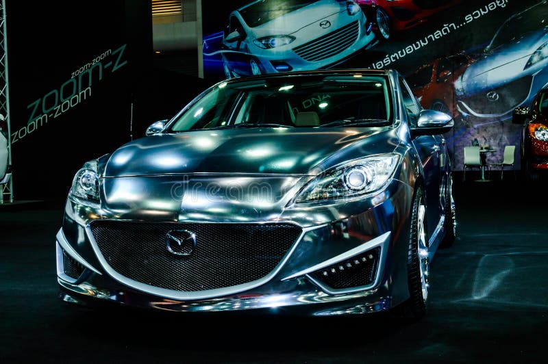 Mazda 3 Modificado En La Exhibición Fotografía editorial - Imagen de ...