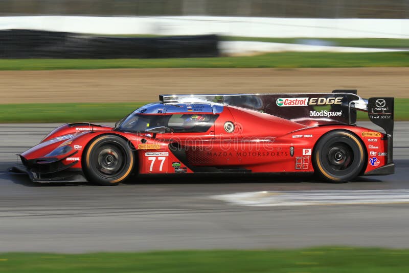 Mazda Team Joest Racing foto editorial. Imagem de mercedes - 116654406