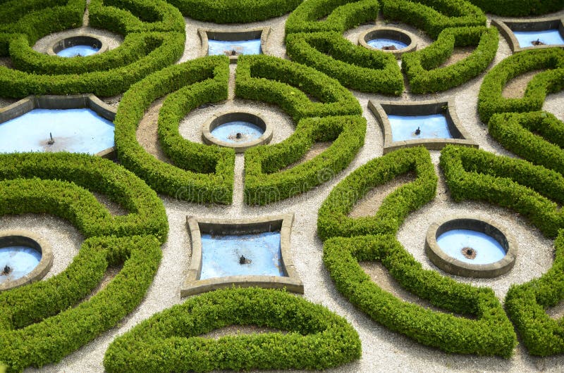 A Maze in the Castle Garden Stock Photo - Image of bagels, roll: 42645624