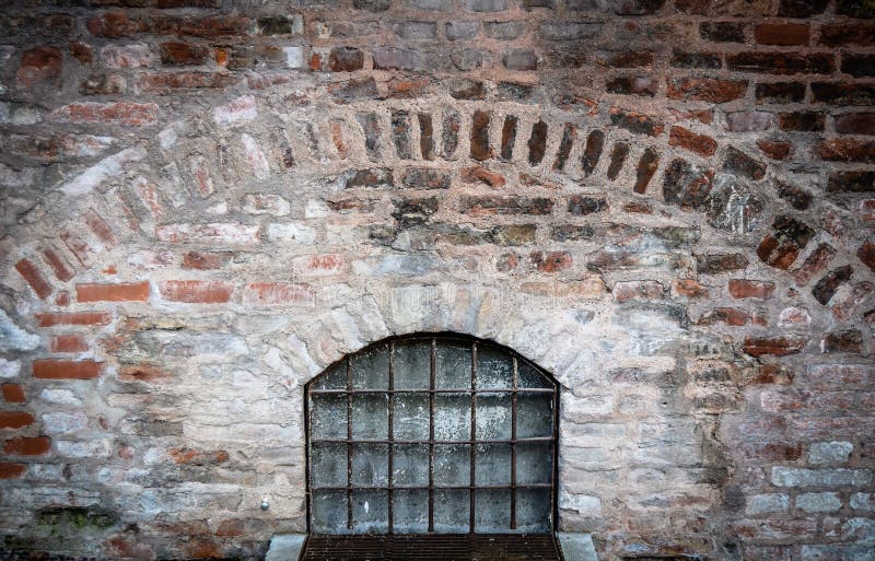 Mazmorra medieval imagen de archivo. Imagen de oscuro - 51759857