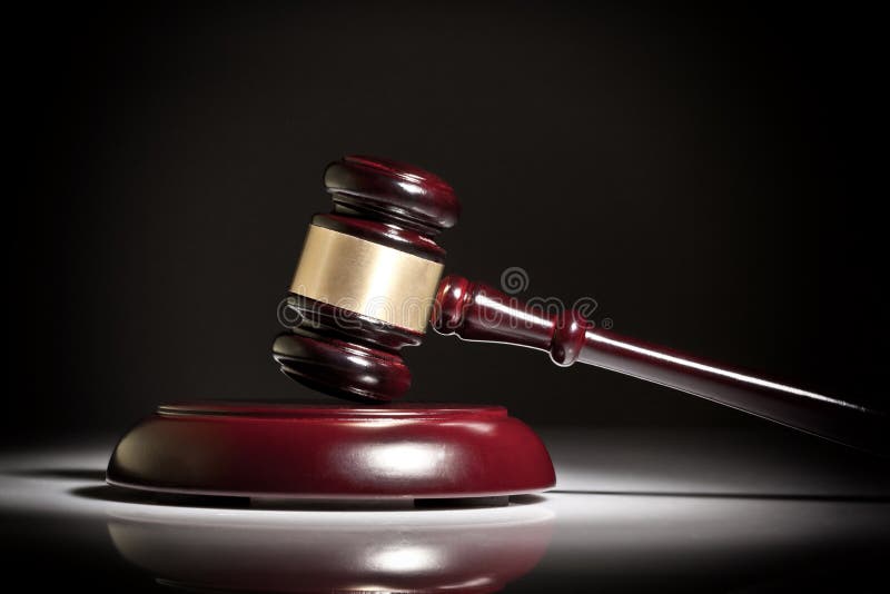 Mazo de madera del juez imagen de archivo. Imagen de tribunal - 44591905