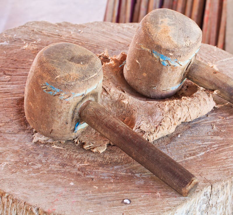 Mazo de madera viejo foto de archivo. Imagen de handmade - 35194090
