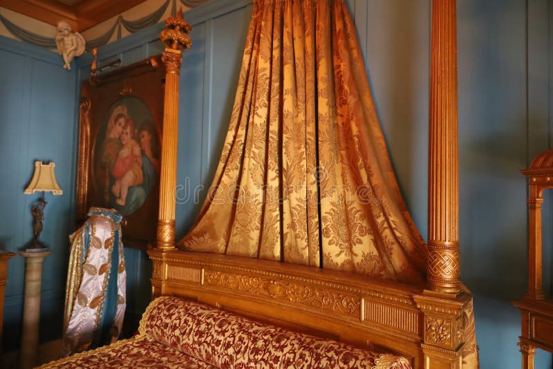 Mazza`s Castle Pacifica California Editorial Image - Image of travel ...