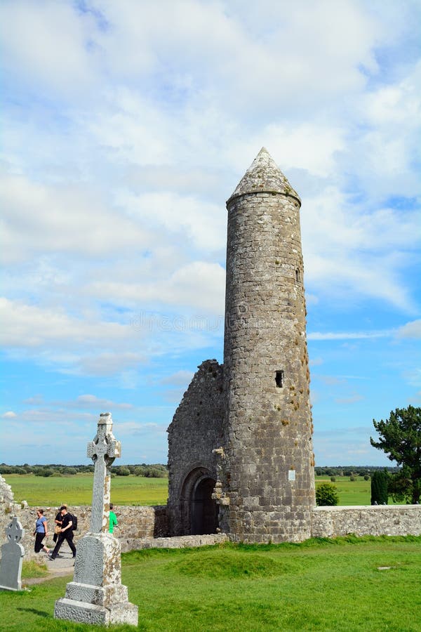 McCarthy Tower, Clonmacnoise, Ireland Editorial Image - Image of heaven ...