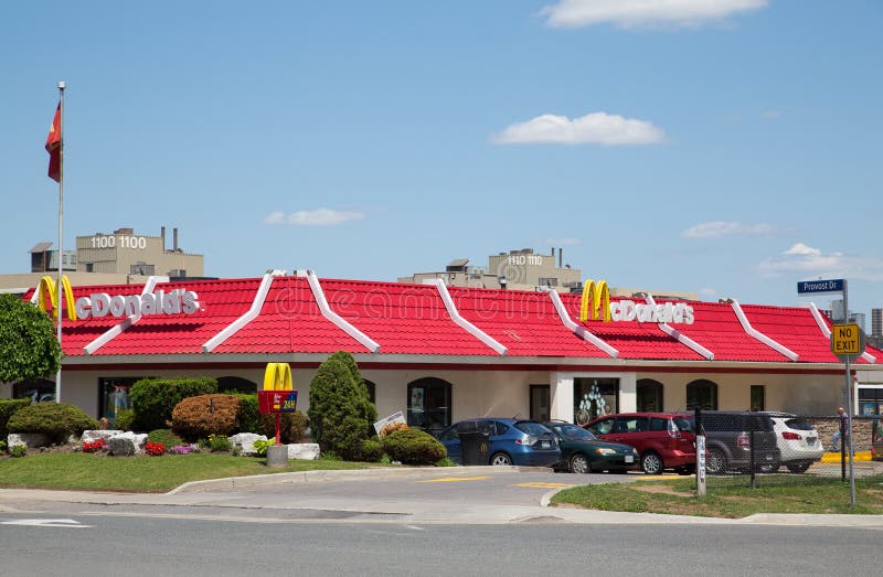 McDonalds Drive through Restaurant Editorial Stock Image - Image of ...