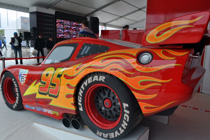 Lightning Mcqueen Side View