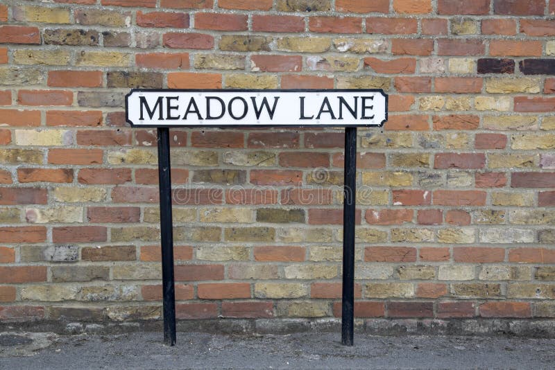 Meadow Lane Street Sign editorial stock image. Image of british - 191331914