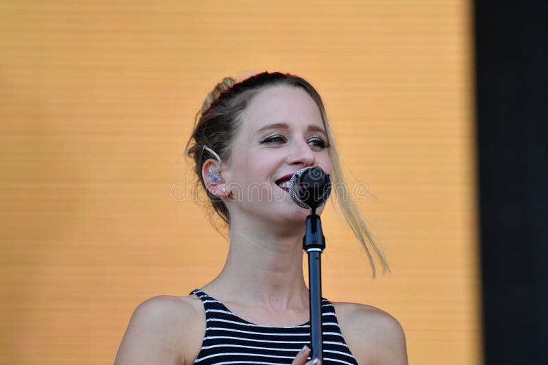 Marian Hill in Concert at the Meadows Editorial Stock Photo - Image of ...