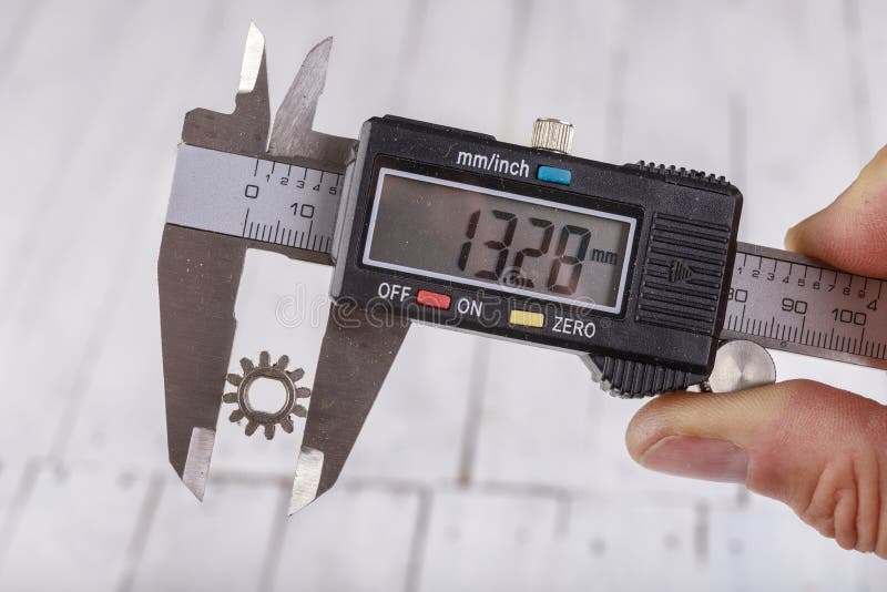 Measure the Diameter of the Mode with an Electronic Caliper. Measuring ...