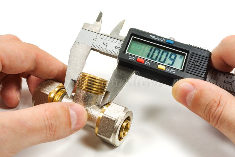 Measurement of Plumbing Fitting with Digital Caliper in the Master`s ...