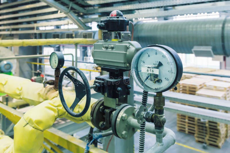 Measurement of pressure stock image. Image of pipeline - 62311837