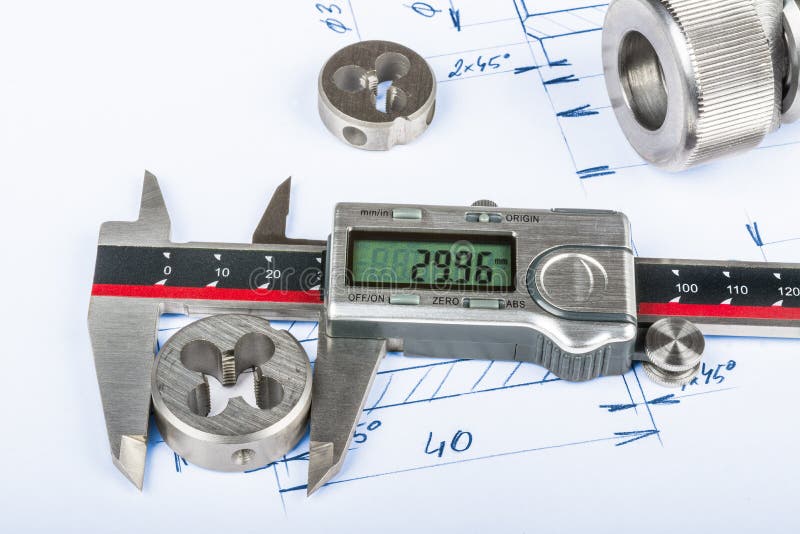Measurement of Thread Cutting Die by Calipers and Technical Drawing ...