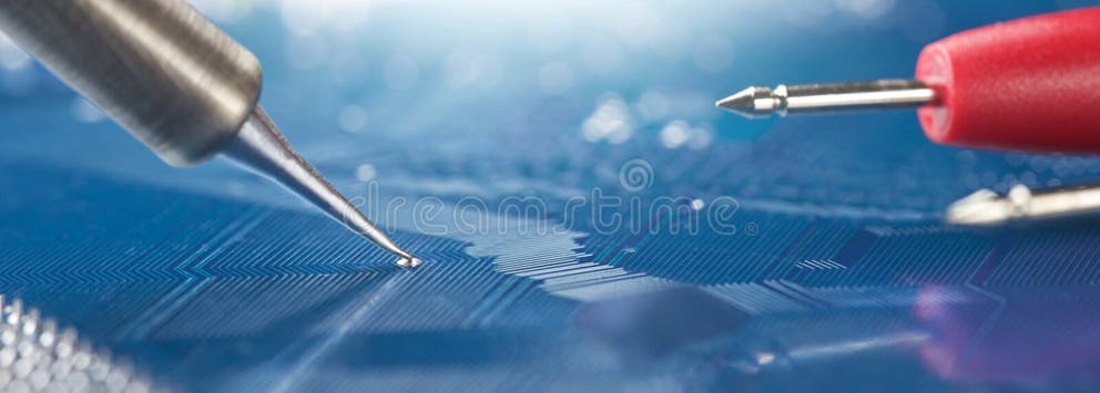 Measuring Electronic Signal from Component on the PCB. Electronics ...