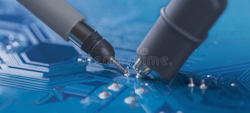 Measuring Electronic Signal Using Oscilloscope on the PCB. Electronics ...