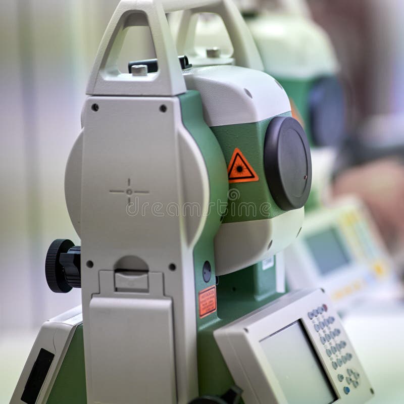 Measuring Geodetic Instrument for Engineering Works and Topographic ...