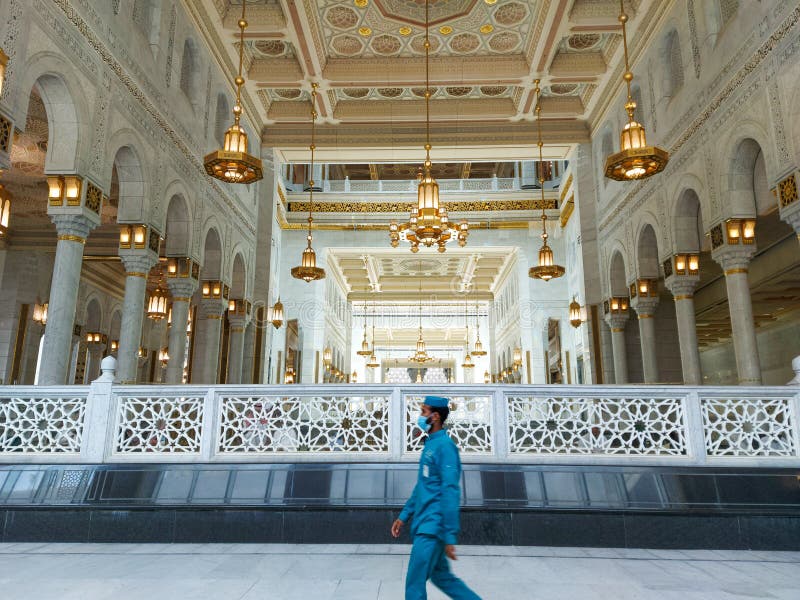 Mecca , Saudi Arabia- Makkah - Al Haram Mosque from Inside Editorial ...