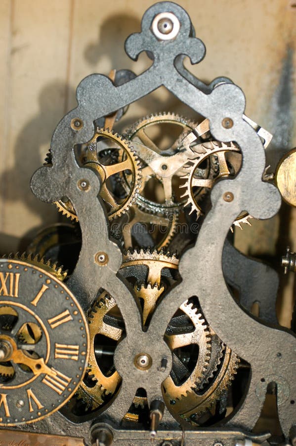 Meccanismo Dell'orologio Del Campanile Fotografia Stock - Immagine di ... Meccanismo Dell'orologio Del Campanile Fotografia Stock - Immagine di ...