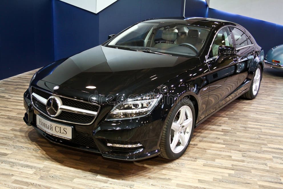 Mecedes-Benz CLS 500 BlueEFFICIENCY Kupee Redaktionelles Bild - Bild ...