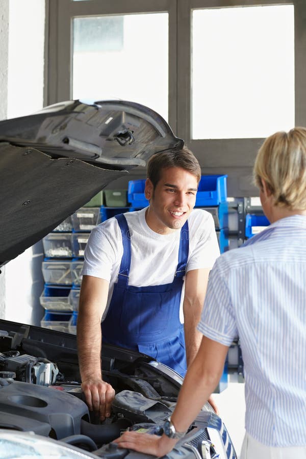 Mechanic stock photo. Image of automobile, expertise - 10344638
